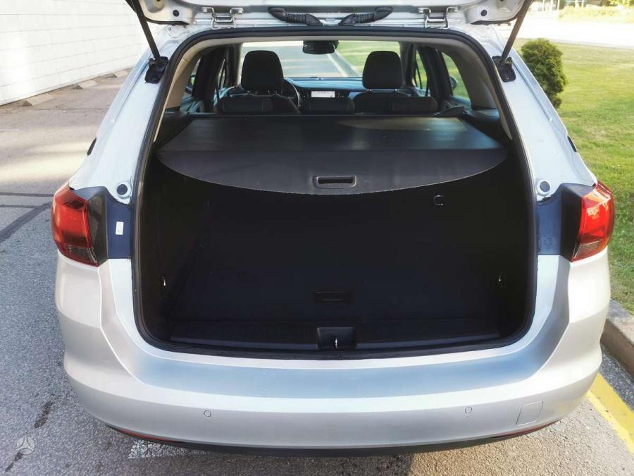 Pelēks Opel Astra 2017 Klaipėda, ar dzinēja tilpumu 1.60 L un nobraukumu 147 tūkst. km par 6200 €, foto 22 vietnē AUTOMOTO.COM.LV
