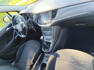 Grey Opel Astra 2017 in Otepaa, with an engine capacity of 1.60 L and mileage of 186 thousand km for 7999 €, photo 12 on AUTOMOTO.COM.LV