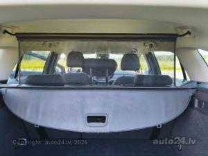 Grey Opel Astra 2017 in Otepaa, with an engine capacity of 1.60 L and mileage of 186 thousand km for 7999 €, photo 17 on AUTOMOTO.COM.LV