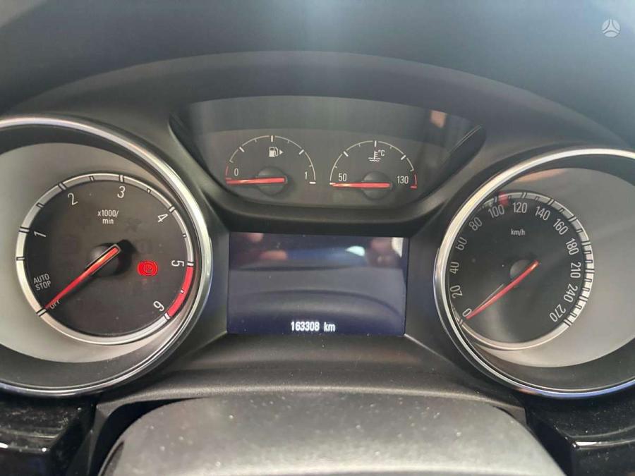 Pelēks Opel Astra 2017 Šauļi, ar dzinēja tilpumu 1.60 L un nobraukumu 163 tūkst. km par 5600 €, foto 9 vietnē AUTOMOTO.COM.LV