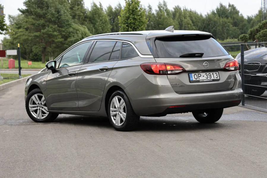 Серый Опель Астра 2017 в Елгава, объемом двигателя 1.60 л и пробегом 163 тыс. км за 7650 €, фото 7 на AUTOMOTO.COM.LV