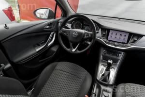 Grey Opel Astra 2017 in Riga, with an engine capacity of 1.60 L and mileage of 192 thousand km for 8650 €, photo 7 on AUTOMOTO.COM.LV