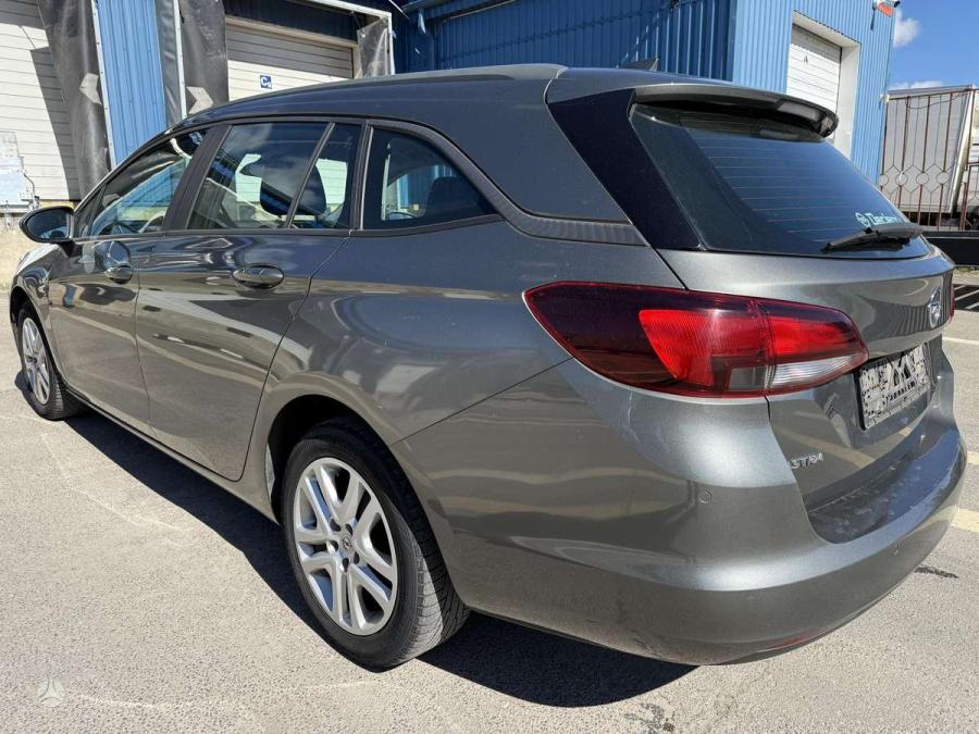 Pelēks Opel Astra 2017 Klaipėda, ar dzinēja tilpumu 1.60 L un nobraukumu 202 tūkst. km par 5150 €, foto 7 vietnē AUTOMOTO.COM.LV