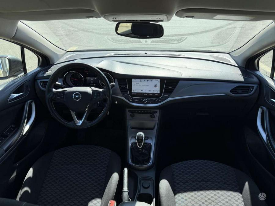 Pelēks Opel Astra 2017 Klaipėda, ar dzinēja tilpumu 1.60 L un nobraukumu 202 tūkst. km par 5150 €, foto 10 vietnē AUTOMOTO.COM.LV