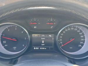 Pelēks Opel Astra 2017 Klaipėda, ar dzinēja tilpumu 1.60 L un nobraukumu 202 tūkst. km par 5150 €, foto 12 vietnē AUTOMOTO.COM.LV