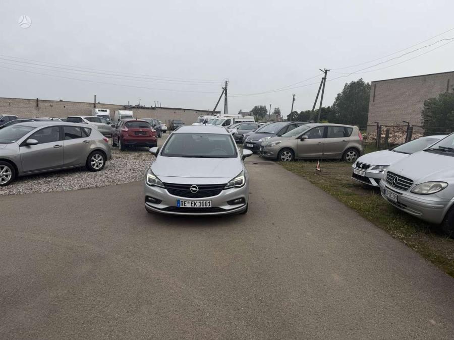 Pelēks Opel Astra 2017 Tauragė, ar dzinēja tilpumu 1.60 L un nobraukumu 250 tūkst. km par 5500 €, foto 1 vietnē AUTOMOTO.COM.LV