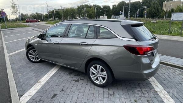 Pelēks Opel Astra 2017 Rīga, ar dzinēja tilpumu 1.60 L un nobraukumu 258 tūkst. km par 8100 €, foto 2 vietnē AUTOMOTO.COM.LV