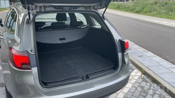 Pelēks Opel Astra 2017 Rīga, ar dzinēja tilpumu 1.60 L un nobraukumu 258 tūkst. km par 8100 €, foto 4 vietnē AUTOMOTO.COM.LV