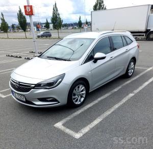 Grey Opel Astra 2017 in Riga, with an engine capacity of 1.40 L and mileage of 178 thousand km for 7200 €, photo 3 on AUTOMOTO.COM.LV