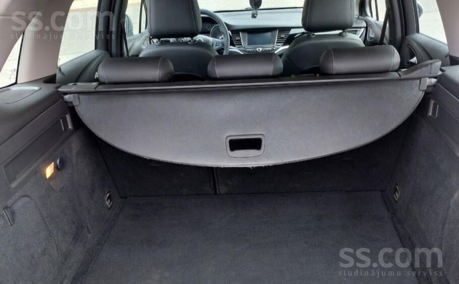 Grey Opel Astra 2017 in Riga, with an engine capacity of 1.40 L and mileage of 178 thousand km for 6990 €, photo 13 on AUTOMOTO.COM.LV