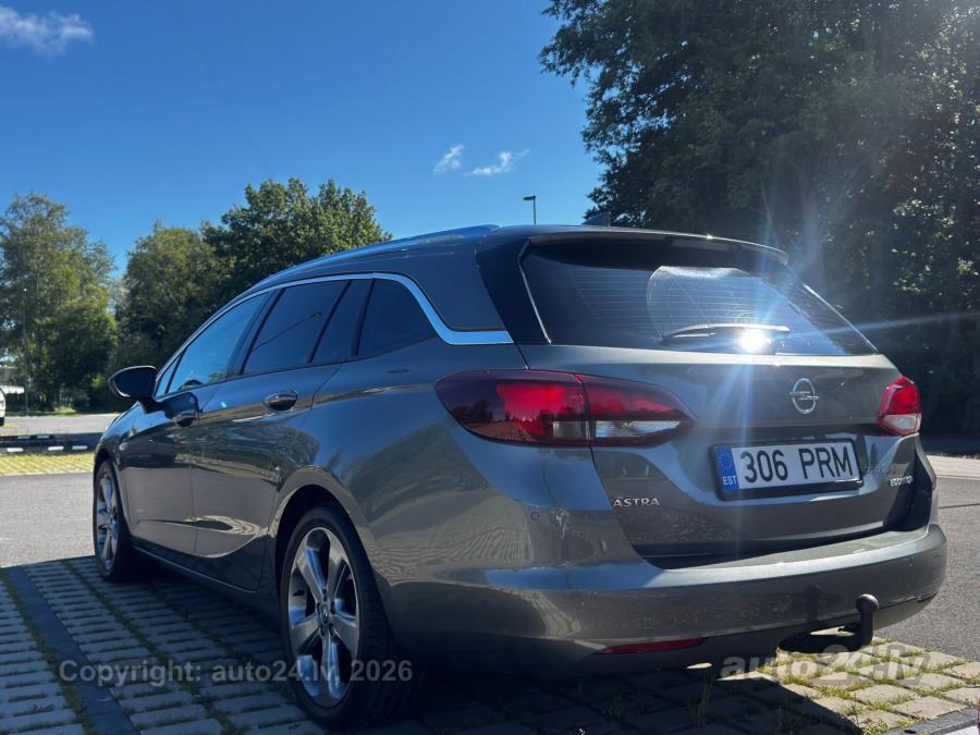Grey Opel Astra 2017 in Tallinn, with an engine capacity of 1.60 L and mileage of 225 thousand km for 9999 €, photo 7 on AUTOMOTO.COM.LV