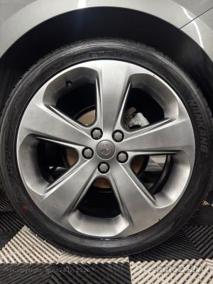 Grey Opel Astra 2017 in Tallinn, with an engine capacity of 1.60 L and mileage of 225 thousand km for 9999 €, photo 26 on AUTOMOTO.COM.LV