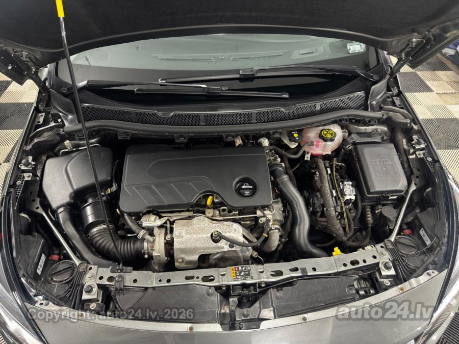 Grey Opel Astra 2017 in Tallinn, with an engine capacity of 1.60 L and mileage of 225 thousand km for 9999 €, photo 28 on AUTOMOTO.COM.LV