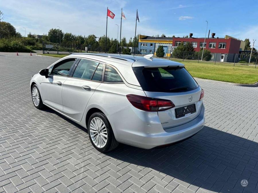 Pelēks Opel Astra 2017 Telšiai, ar dzinēja tilpumu 1.60 L un nobraukumu 235 tūkst. km par 6300 €, foto 8 vietnē AUTOMOTO.COM.LV