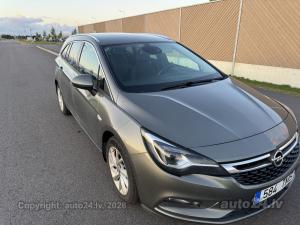 Grey Opel Astra 2017 in Tallinn, with an engine capacity of 1.60 L and mileage of 175 thousand km for 8499 €, photo 3 on AUTOMOTO.COM.LV
