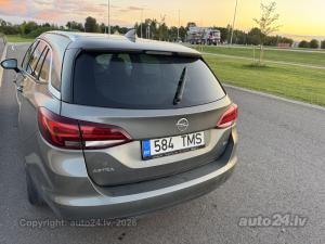 Grey Opel Astra 2017 in Tallinn, with an engine capacity of 1.60 L and mileage of 175 thousand km for 8499 €, photo 4 on AUTOMOTO.COM.LV