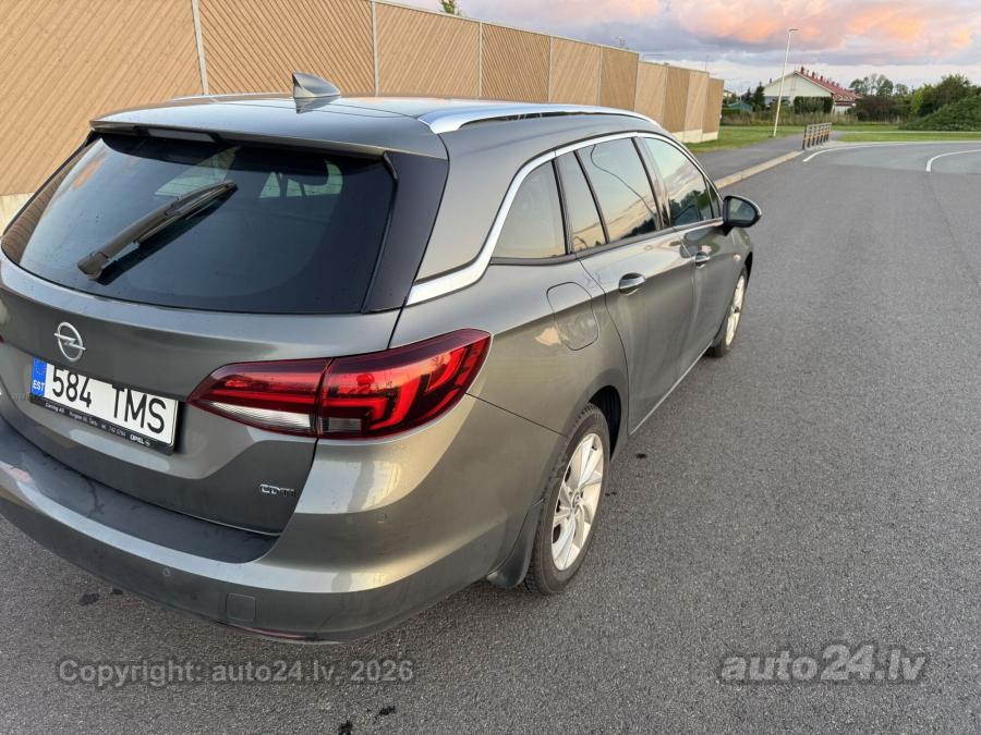Grey Opel Astra 2017 in Tallinn, with an engine capacity of 1.60 L and mileage of 175 thousand km for 8499 €, photo 5 on AUTOMOTO.COM.LV