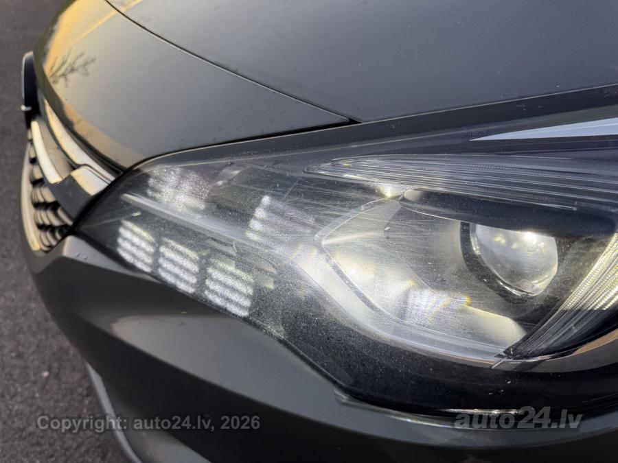 Grey Opel Astra 2017 in Tallinn, with an engine capacity of 1.60 L and mileage of 175 thousand km for 8499 €, photo 6 on AUTOMOTO.COM.LV