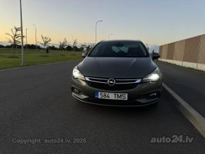 Grey Opel Astra 2017 in Tallinn, with an engine capacity of 1.60 L and mileage of 175 thousand km for 8499 €, photo 16 on AUTOMOTO.COM.LV
