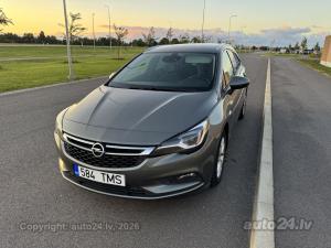 Grey Opel Astra 2017 in Tallinn, with an engine capacity of 1.60 L and mileage of 175 thousand km for 8499 €, photo 1 on AUTOMOTO.COM.LV