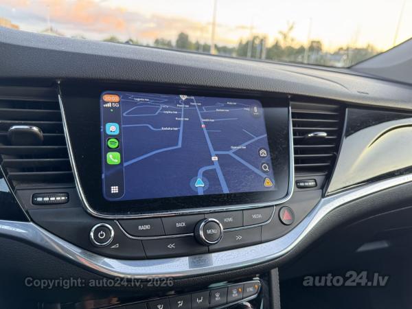 Grey Opel Astra 2017 in Tallinn, with an engine capacity of 1.60 L and mileage of 175 thousand km for 8499 €, photo 7 on AUTOMOTO.COM.LV