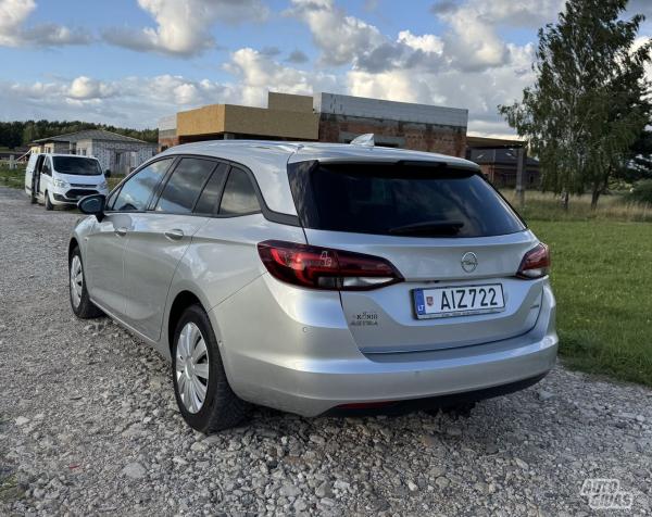 Pelēks Opel Astra 2017 Viļņa, ar dzinēja tilpumu 1.60 L un nobraukumu 276 tūkst. km par 4950 €, foto 5 vietnē AUTOMOTO.COM.LV
