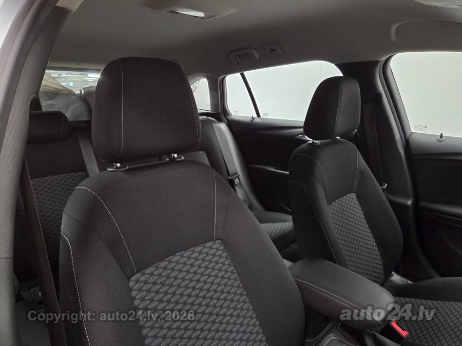 Pelēks Opel Astra 2017 Tallina, ar dzinēja tilpumu 1.40 L un nobraukumu 149 tūkst. km par 8200 €, foto 17 vietnē AUTOMOTO.COM.LV