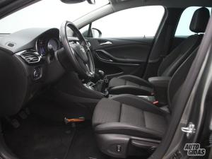 Grey Opel Astra 2018 in Vilnius, with an engine capacity of 1.40 L and mileage of 178 thousand km for 8099 €, photo 4 on AUTOMOTO.COM.LV