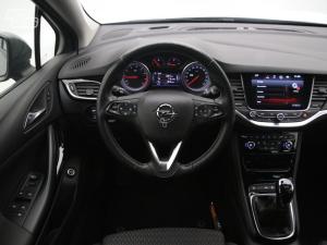 Grey Opel Astra 2018 in Vilnius, with an engine capacity of 1.40 L and mileage of 178 thousand km for 8099 €, photo 17 on AUTOMOTO.COM.LV