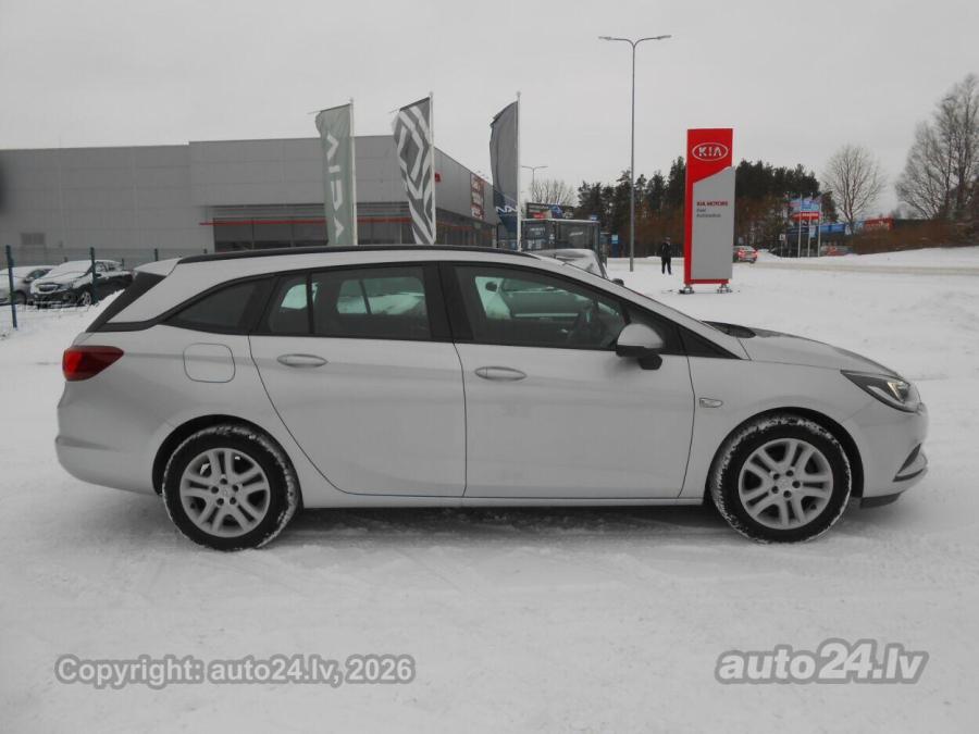 Pelēks Opel Astra 2018 Viljandi, ar dzinēja tilpumu 1.60 L un nobraukumu 222 tūkst. km par 7890 €, foto 21 vietnē AUTOMOTO.COM.LV