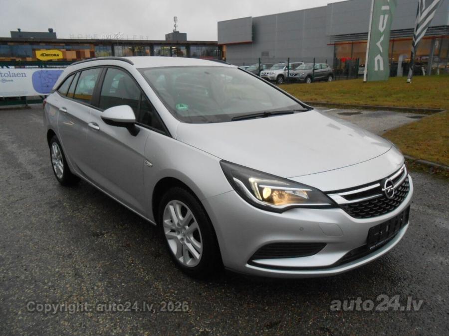 Grey Opel Astra 2018 in Viljandi, with an engine capacity of 1.60 L and mileage of 222 thousand km for 7890 €, photo 3 on AUTOMOTO.COM.LV