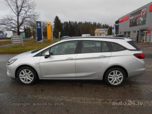Grey Opel Astra 2018 in Viljandi, with an engine capacity of 1.60 L and mileage of 222 thousand km for 7890 €, photo 19 on AUTOMOTO.COM.LV