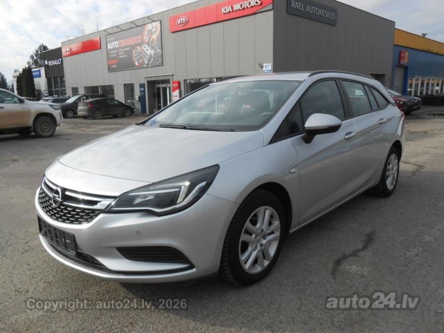 Grey Opel Astra 2018 in Viljandi, with an engine capacity of 1.60 L and mileage of 222 thousand km for 7690 €, photo 1 on AUTOMOTO.COM.LV