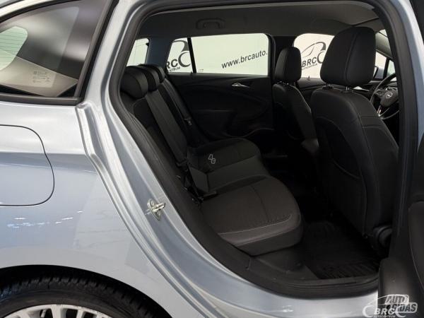 Grey Opel Astra 2018 in Avizieniai, with an engine capacity of 1.60 L and mileage of 181 thousand km for 7500 €, photo 9 on AUTOMOTO.COM.LV
