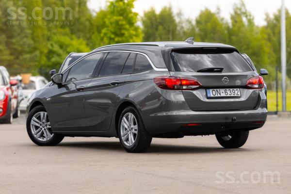 Grey Opel Astra 2018 in Jelgava, with an engine capacity of 1.60 L and mileage of 0 thousand km for 6750 €, photo 6 on AUTOMOTO.COM.LV