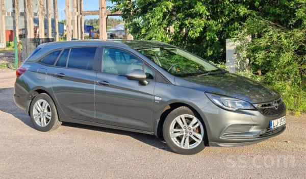 Pelēks Opel Astra 2018 Rīga, ar dzinēja tilpumu 1.40 L un nobraukumu 138 tūkst. km par 7900 €, foto 2 vietnē AUTOMOTO.COM.LV