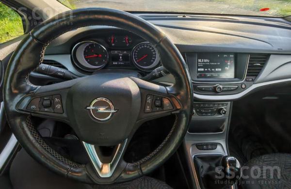 Pelēks Opel Astra 2018 Rīga, ar dzinēja tilpumu 1.40 L un nobraukumu 138 tūkst. km par 7900 €, foto 5 vietnē AUTOMOTO.COM.LV