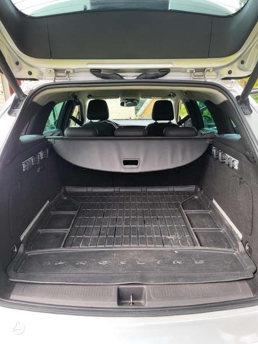 Grey Opel Astra 2018 in Birzai, with an engine capacity of 1.00 L and mileage of 94 thousand km for 6900 €, photo 6 on AUTOMOTO.COM.LV