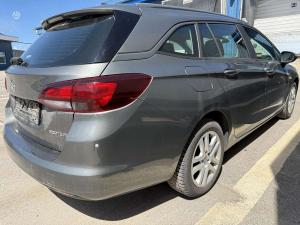 Grey Opel Astra 2018 in Klaipeda, with an engine capacity of 1.60 L and mileage of 203 thousand km for 5700 €, photo 9 on AUTOMOTO.COM.LV