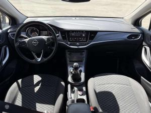 Grey Opel Astra 2018 in Klaipeda, with an engine capacity of 1.60 L and mileage of 203 thousand km for 5700 €, photo 13 on AUTOMOTO.COM.LV