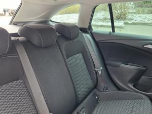 Grey Opel Astra 2018 in Riga, with an engine capacity of 1.60 L and mileage of 207 thousand km for 6690 €, photo 20 on AUTOMOTO.COM.LV