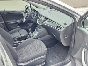 Grey Opel Astra 2018 in Riga, with an engine capacity of 1.60 L and mileage of 207 thousand km for 6690 €, photo 25 on AUTOMOTO.COM.LV