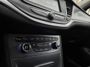 Grey Opel Astra 2018 in Riga, with an engine capacity of 1.60 L and mileage of 207 thousand km for 6690 €, photo 27 on AUTOMOTO.COM.LV