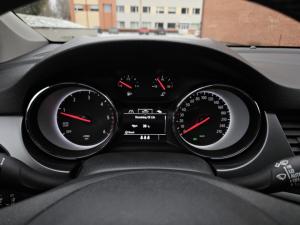 Grey Opel Astra 2018 in Riga, with an engine capacity of 1.60 L and mileage of 207 thousand km for 6690 €, photo 29 on AUTOMOTO.COM.LV