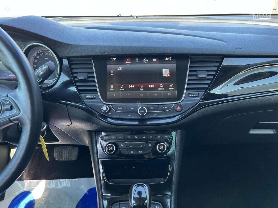 Grey Opel Astra 2018 in Siauliai, with an engine capacity of 1.60 L and mileage of 186 thousand km for 7700 €, photo 17 on AUTOMOTO.COM.LV
