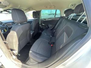 Grey Opel Astra 2018 in Siauliai, with an engine capacity of 1.60 L and mileage of 186 thousand km for 7700 €, photo 22 on AUTOMOTO.COM.LV