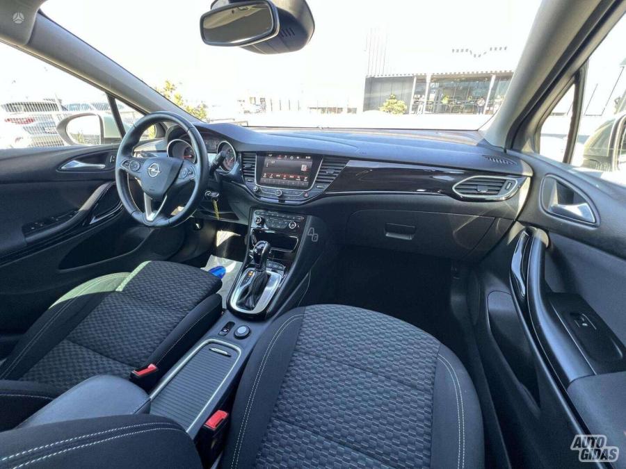Grey Opel Astra 2018 in Siauliai, with an engine capacity of 1.60 L and mileage of 186 thousand km for 7700 €, photo 25 on AUTOMOTO.COM.LV