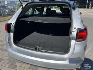 Grey Opel Astra 2018 in Siauliai, with an engine capacity of 1.60 L and mileage of 186 thousand km for 7700 €, photo 26 on AUTOMOTO.COM.LV