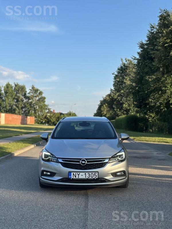 Pelēks Opel Astra 2018 Cēsis, ar dzinēja tilpumu 1.60 L un nobraukumu 218 tūkst. km par 7640 €, foto 3 vietnē AUTOMOTO.COM.LV