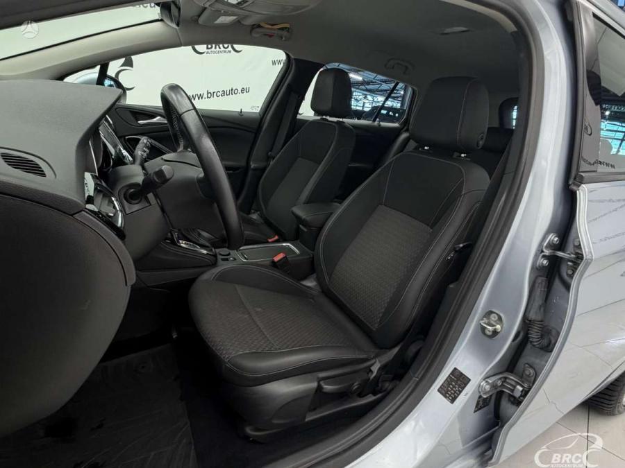 Pelēks Opel Astra 2018 Viļņa, ar dzinēja tilpumu 1.60 L un nobraukumu 181 tūkst. km par 6490 €, foto 24 vietnē AUTOMOTO.COM.LV